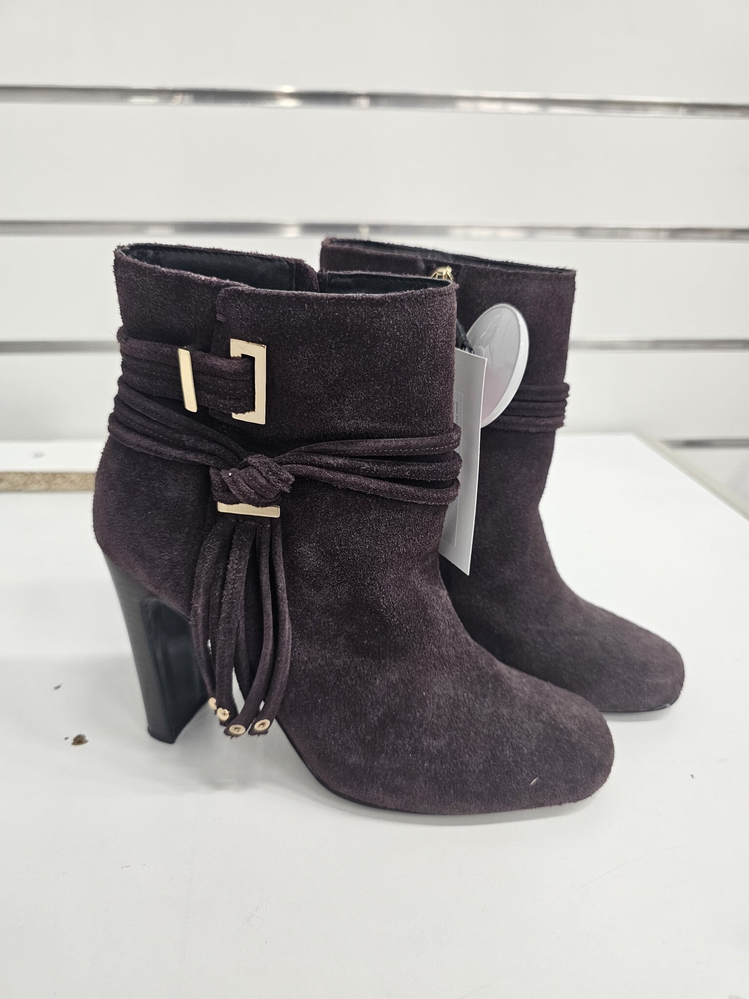 Bottines cuir – pointure 37 – coloris prune – Island River – Segondo